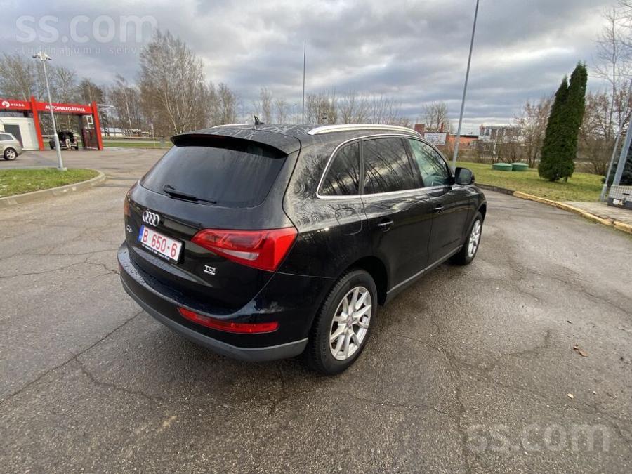 Black Audi Q5 2011 in Riga, with an engine capacity of 2.00 L and mileage of 0 thousand km for 9990 €, photo 5 on AUTOMOTO.COM.LV