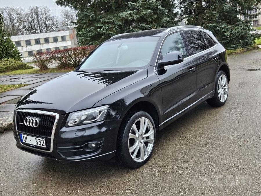 Black Audi Q5 2011 in Jekabpils, with an engine capacity of 3.00 L and mileage of 251 thousand km for 9990 €, photo 12 on AUTOMOTO.COM.LV