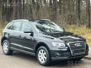 Black Audi Q5 2011 in Valmiera, with an engine capacity of 2.00 L and mileage of 0 thousand km for 11700 €, photo 5 on AUTOMOTO.COM.LV