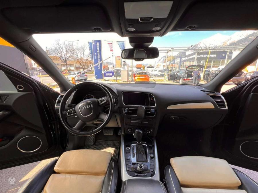 Black Audi Q5 2011 in Kaunas, with an engine capacity of 3.00 L and mileage of 200 thousand km for 12500 €, photo 8 on AUTOMOTO.COM.LV
