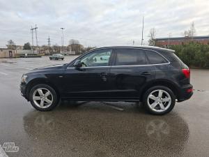 Black Audi Q5 2011 in Siauliai, with an engine capacity of 3.20 L and mileage of 262 thousand km for 7000 €, photo 6 on AUTOMOTO.COM.LV
