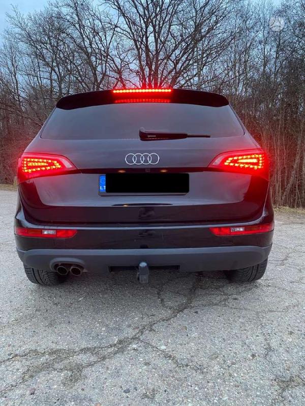Melns Audi Q5 2011 Telšiai, ar dzinēja tilpumu 1.97 L un nobraukumu 250 tūkst. km par 9500 €, foto 3 vietnē AUTOMOTO.COM.LV