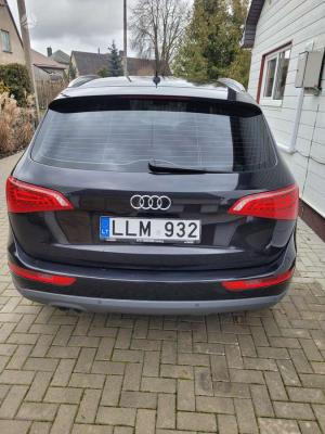 Melns Audi Q5 2011 Kuršėnai, ar dzinēja tilpumu 1.97 L un nobraukumu 231 tūkst. km par 9990 €, foto 4 vietnē AUTOMOTO.COM.LV