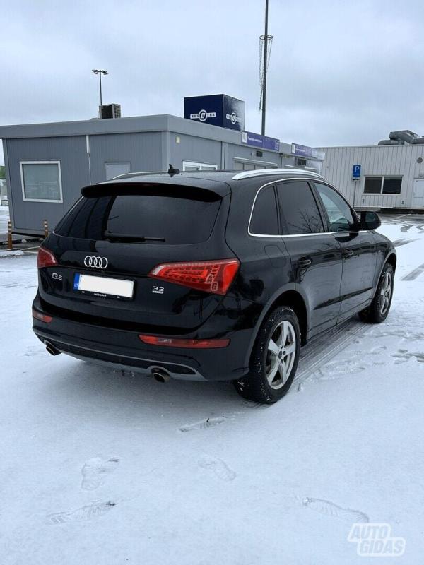 Black Audi Q5 2011 in Vilnius, with an engine capacity of 3.20 L and mileage of 249 thousand km for 6900 €, photo 7 on AUTOMOTO.COM.LV