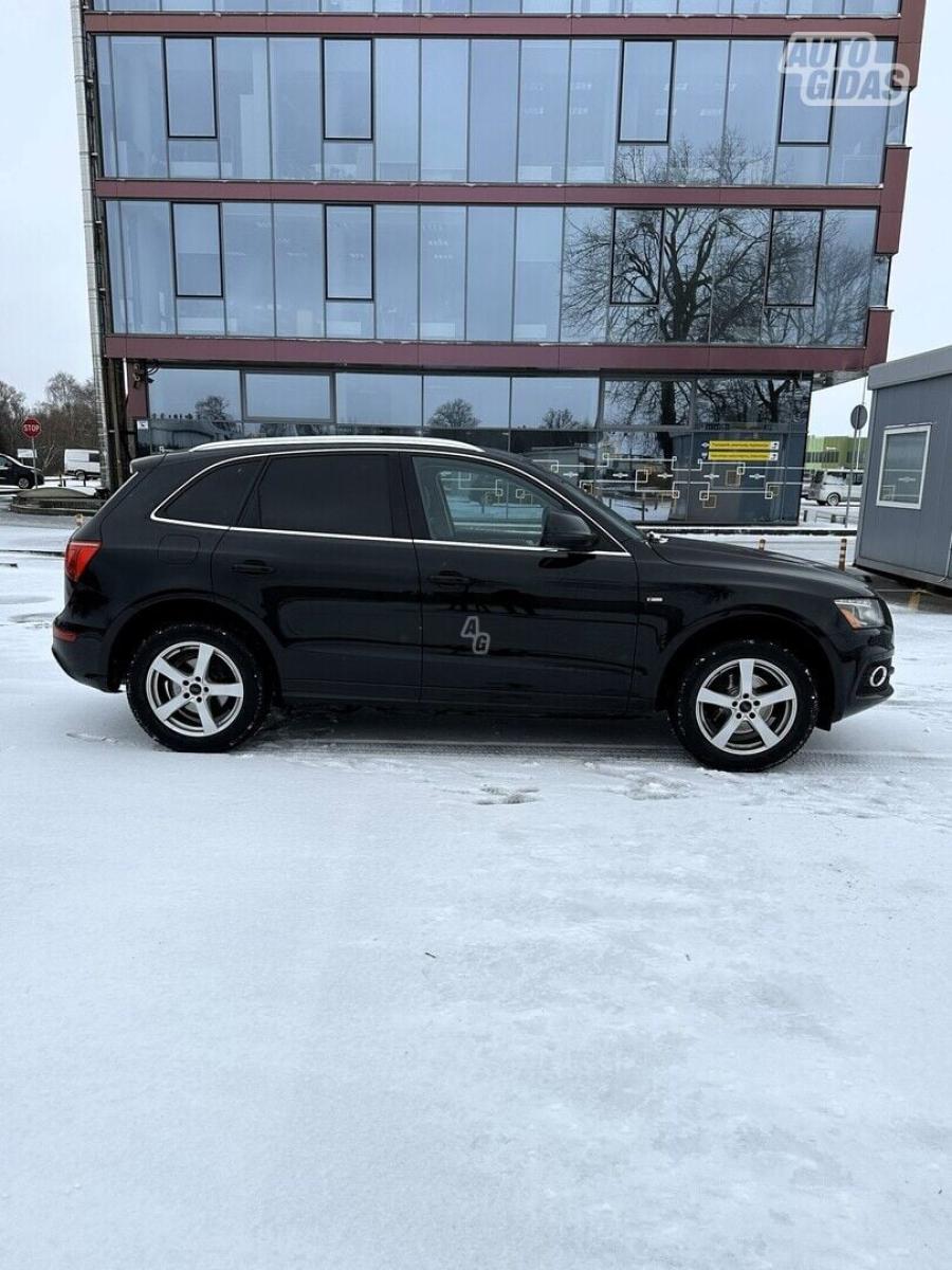 Melns Audi Q5 2011 Viļņa, ar dzinēja tilpumu 3.20 L un nobraukumu 249 tūkst. km par 6900 €, foto 8 vietnē AUTOMOTO.COM.LV