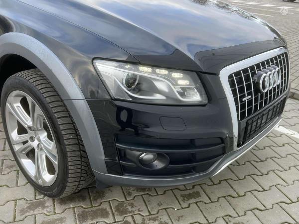 Black Audi Q5 2011 in Kaunas, with an engine capacity of 3.00 L and mileage of 200 thousand km for 11900 €, photo 8 on AUTOMOTO.COM.LV