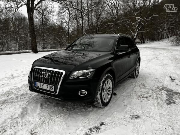 Melns Audi Q5 2011 Viļņa, ar dzinēja tilpumu 2.00 L un nobraukumu 194 tūkst. km par 7400 €, foto 7 vietnē AUTOMOTO.COM.LV
