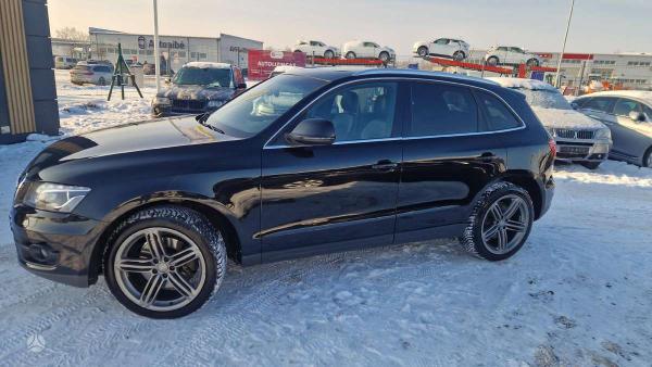 Melns Audi Q5 2011 Marijampole, ar dzinēja tilpumu 2.97 L un nobraukumu 330 tūkst. km par 8650 €, foto 9 vietnē AUTOMOTO.COM.LV