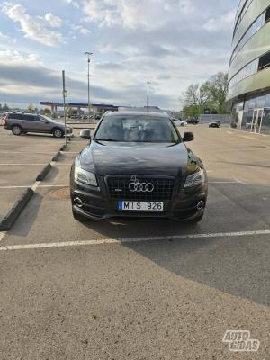 Black Audi Q5 2011 in Vilnius, with an engine capacity of 3.20 L and mileage of 179 thousand km for 6499 €, photo 5 on AUTOMOTO.COM.LV
