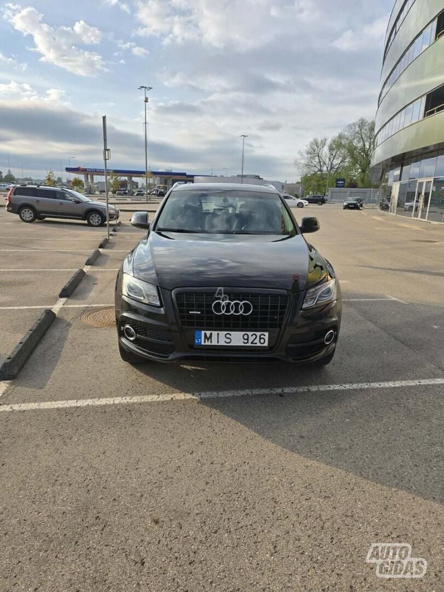 Black Audi Q5 2011 in Vilnius, with an engine capacity of 3.20 L and mileage of 179 thousand km for 6499 €, photo 5 on AUTOMOTO.COM.LV