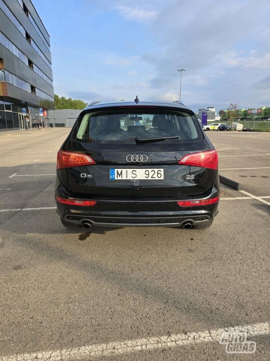 Black Audi Q5 2011 in Vilnius, with an engine capacity of 3.20 L and mileage of 179 thousand km for 6499 €, photo 7 on AUTOMOTO.COM.LV