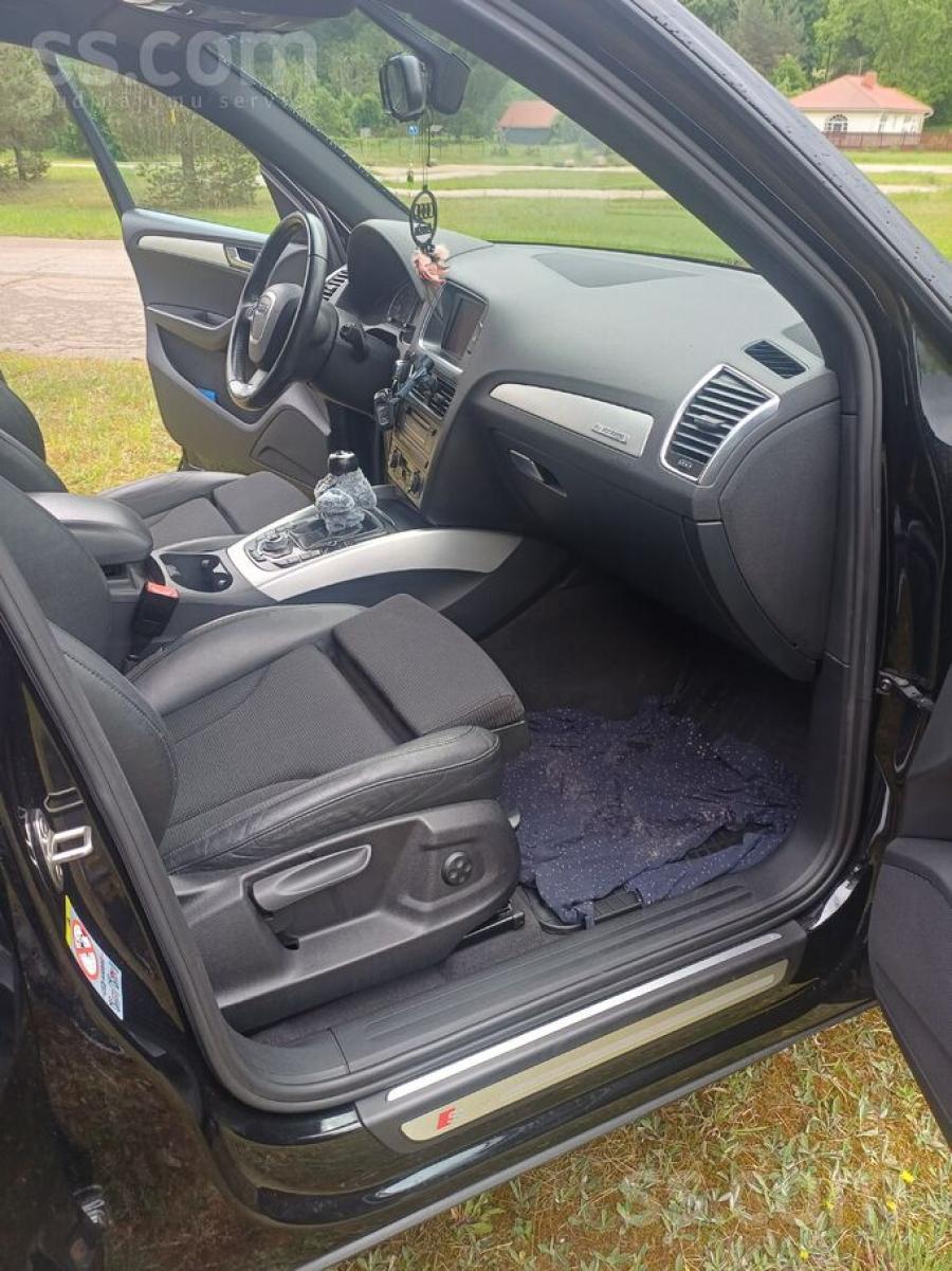 Melns Audi Q5 2011 Tukums, ar dzinēja tilpumu 2.00 L un nobraukumu 237 tūkst. km par 11950 €, foto 7 vietnē AUTOMOTO.COM.LV