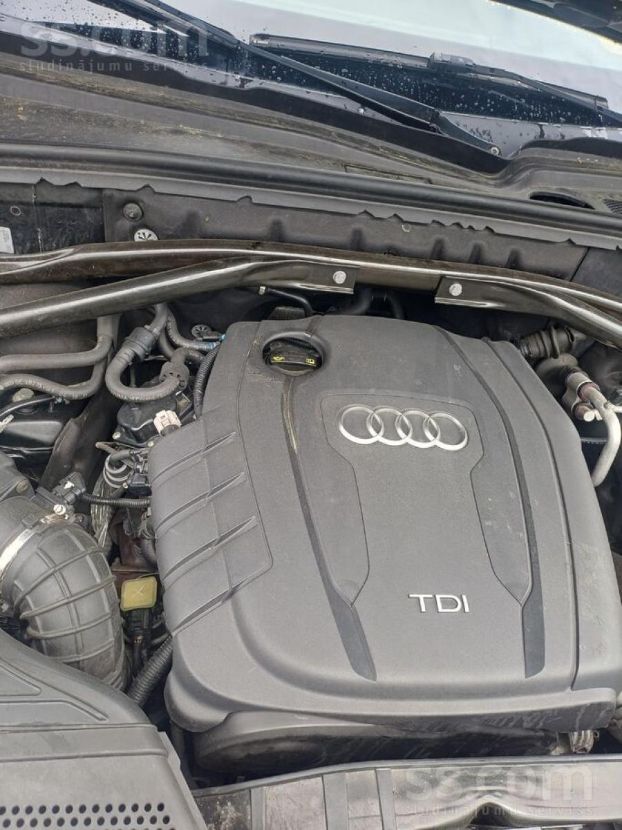 Melns Audi Q5 2011 Tukums, ar dzinēja tilpumu 2.00 L un nobraukumu 237 tūkst. km par 11950 €, foto 14 vietnē AUTOMOTO.COM.LV