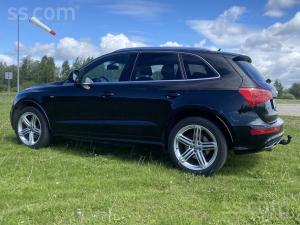 Black Audi Q5 2011 in Riga, with an engine capacity of 3.00 L and mileage of 306 thousand km for 9990 €, photo 10 on AUTOMOTO.COM.LV