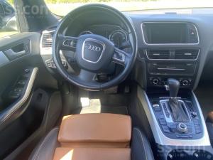 Black Audi Q5 2011 in Riga, with an engine capacity of 3.00 L and mileage of 306 thousand km for 9990 €, photo 15 on AUTOMOTO.COM.LV