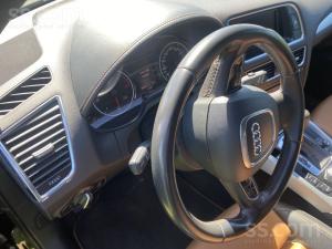 Black Audi Q5 2011 in Riga, with an engine capacity of 3.00 L and mileage of 306 thousand km for 9990 €, photo 24 on AUTOMOTO.COM.LV