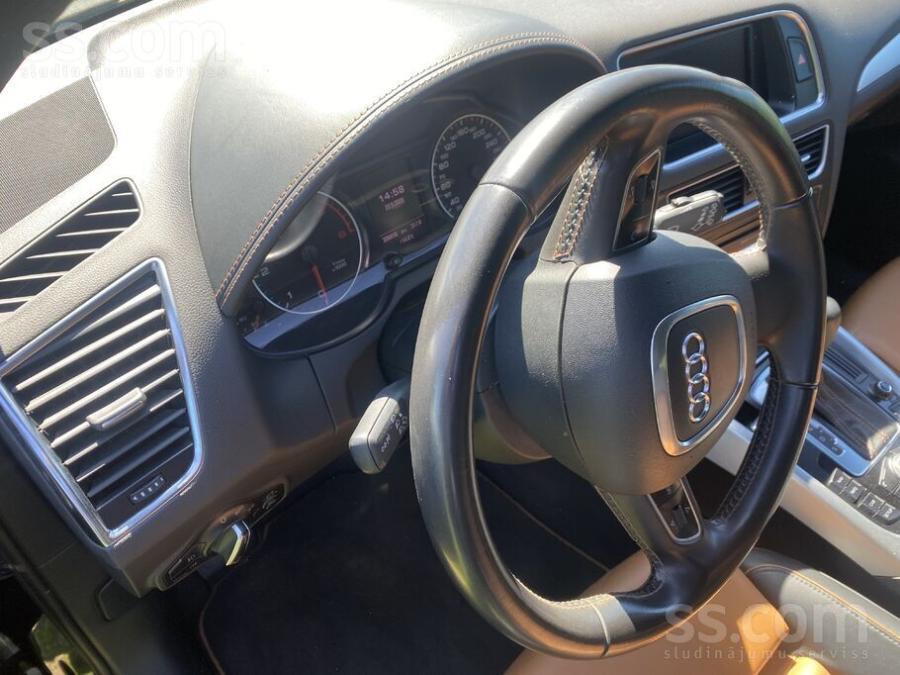 Black Audi Q5 2011 in Riga, with an engine capacity of 3.00 L and mileage of 306 thousand km for 9990 €, photo 24 on AUTOMOTO.COM.LV