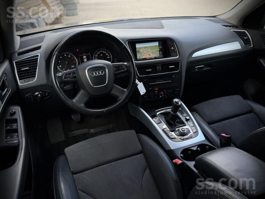 Black Audi Q5 2011 in Tukums, with an engine capacity of 2.00 L and mileage of 188 thousand km for 10500 €, photo 6 on AUTOMOTO.COM.LV
