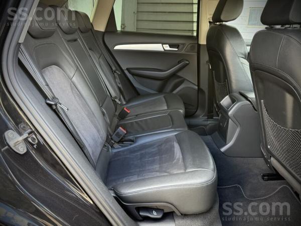Black Audi Q5 2011 in Tukums, with an engine capacity of 2.00 L and mileage of 188 thousand km for 10500 €, photo 7 on AUTOMOTO.COM.LV