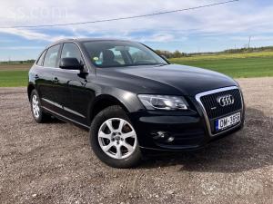 Black Audi Q5 2011 in Talsi, with an engine capacity of 2.00 L and mileage of 243 thousand km for 11999 €, photo  on AUTOMOTO.COM.LV