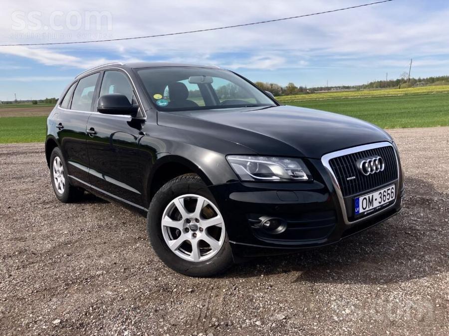 Melns Audi Q5 2011 Talsi, ar dzinēja tilpumu 2.00 L un nobraukumu 243 tūkst. km par 11999 €, foto 1 vietnē AUTOMOTO.COM.LV