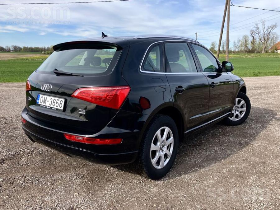 Melns Audi Q5 2011 Talsi, ar dzinēja tilpumu 2.00 L un nobraukumu 243 tūkst. km par 11999 €, foto 4 vietnē AUTOMOTO.COM.LV