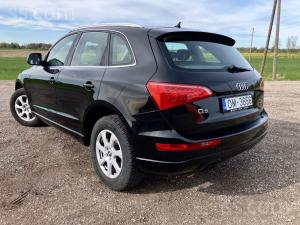 Melns Audi Q5 2011 Talsi, ar dzinēja tilpumu 2.00 L un nobraukumu 243 tūkst. km par 11999 €, foto 5 vietnē AUTOMOTO.COM.LV