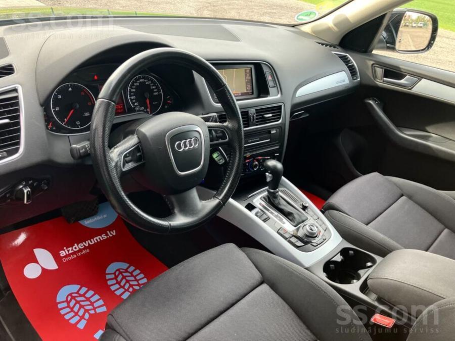 Melns Audi Q5 2011 Talsi, ar dzinēja tilpumu 2.00 L un nobraukumu 243 tūkst. km par 11999 €, foto 13 vietnē AUTOMOTO.COM.LV