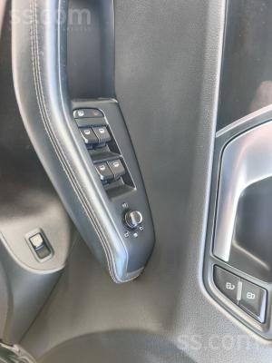 Melns Audi Q5 2011 Rīga, ar dzinēja tilpumu 3.00 L un nobraukumu 0 tūkst. km par 9500 €, foto 12 vietnē AUTOMOTO.COM.LV