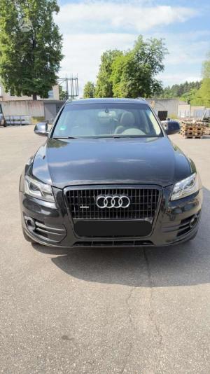 Black Audi Q5 2011 in Vilnius, with an engine capacity of 1.98 L and mileage of 202 thousand km for 6555 €, photo  on AUTOMOTO.COM.LV