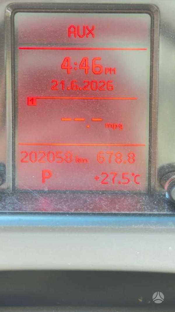 Черный Ауди Ку 5 2011 в Вильнюс, объемом двигателя 1.98 л и пробегом 202 тыс. км за 6555 €, фото 4 на AUTOMOTO.COM.LV