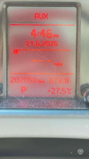 Черный Ауди Ку 5 2011 в Вильнюс, объемом двигателя 1.98 л и пробегом 202 тыс. км за 6555 €, фото 5 на AUTOMOTO.COM.LV