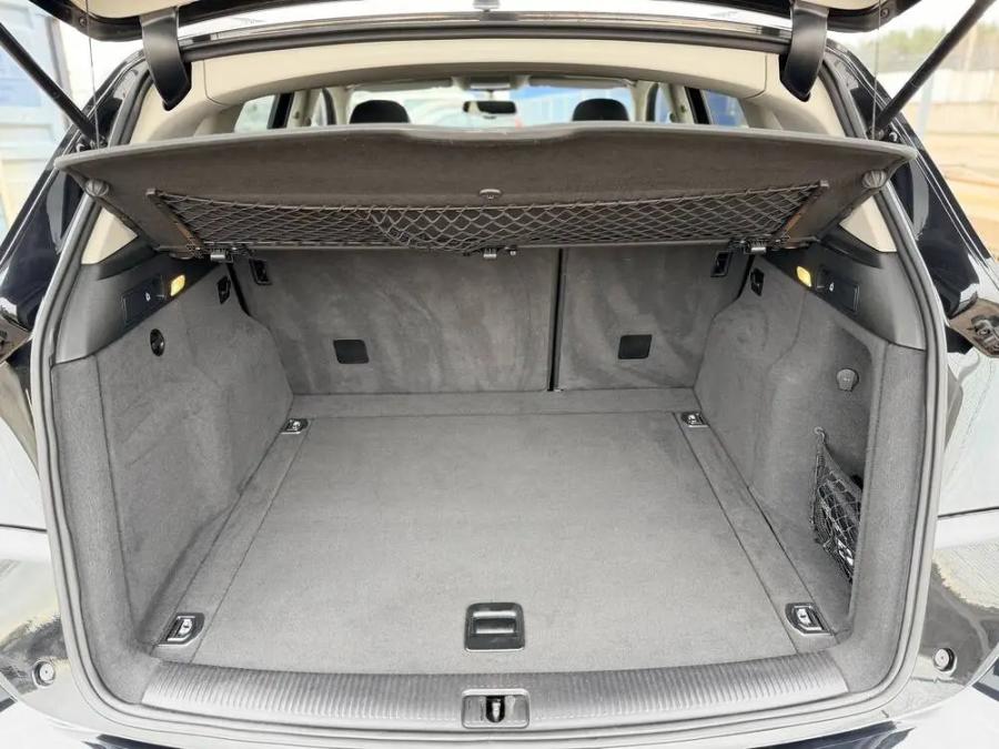 Melns Audi Q5 2011 Rīga, ar dzinēja tilpumu 2.00 L un nobraukumu 201 tūkst. km par 10995 €, foto 6 vietnē AUTOMOTO.COM.LV