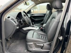 Melns Audi Q5 2011 Rīga, ar dzinēja tilpumu 2.00 L un nobraukumu 201 tūkst. km par 10995 €, foto 13 vietnē AUTOMOTO.COM.LV