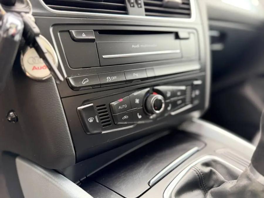 Melns Audi Q5 2011 Rīga, ar dzinēja tilpumu 2.00 L un nobraukumu 201 tūkst. km par 10995 €, foto 15 vietnē AUTOMOTO.COM.LV