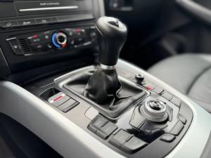 Melns Audi Q5 2011 Rīga, ar dzinēja tilpumu 2.00 L un nobraukumu 201 tūkst. km par 10995 €, foto 16 vietnē AUTOMOTO.COM.LV