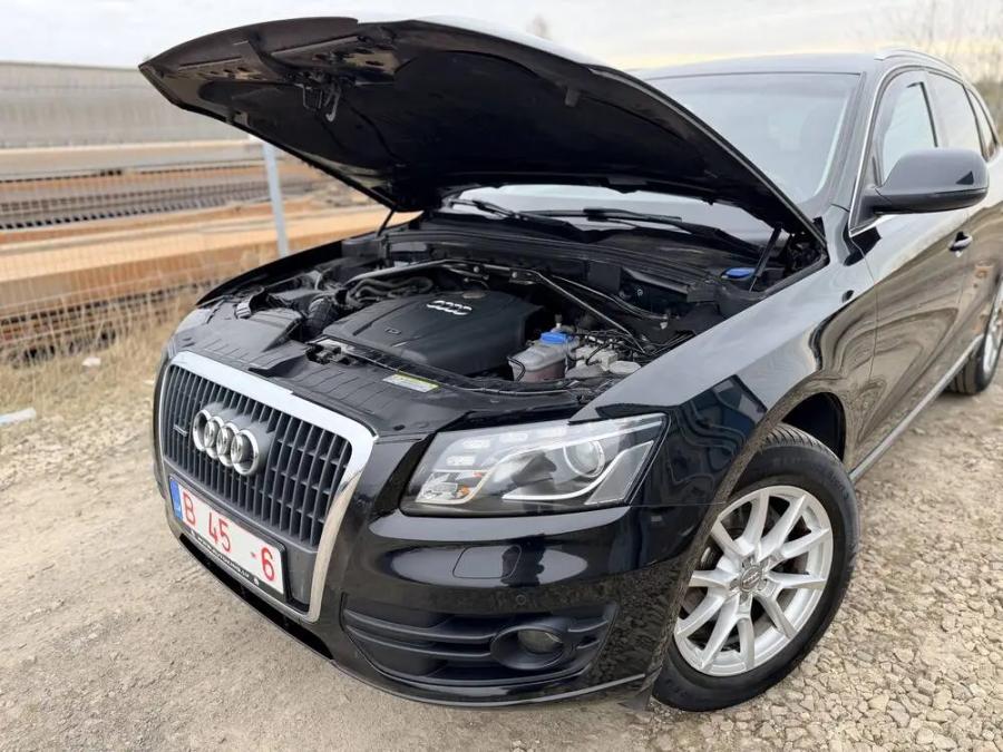 Melns Audi Q5 2011 Rīga, ar dzinēja tilpumu 2.00 L un nobraukumu 201 tūkst. km par 10995 €, foto 28 vietnē AUTOMOTO.COM.LV