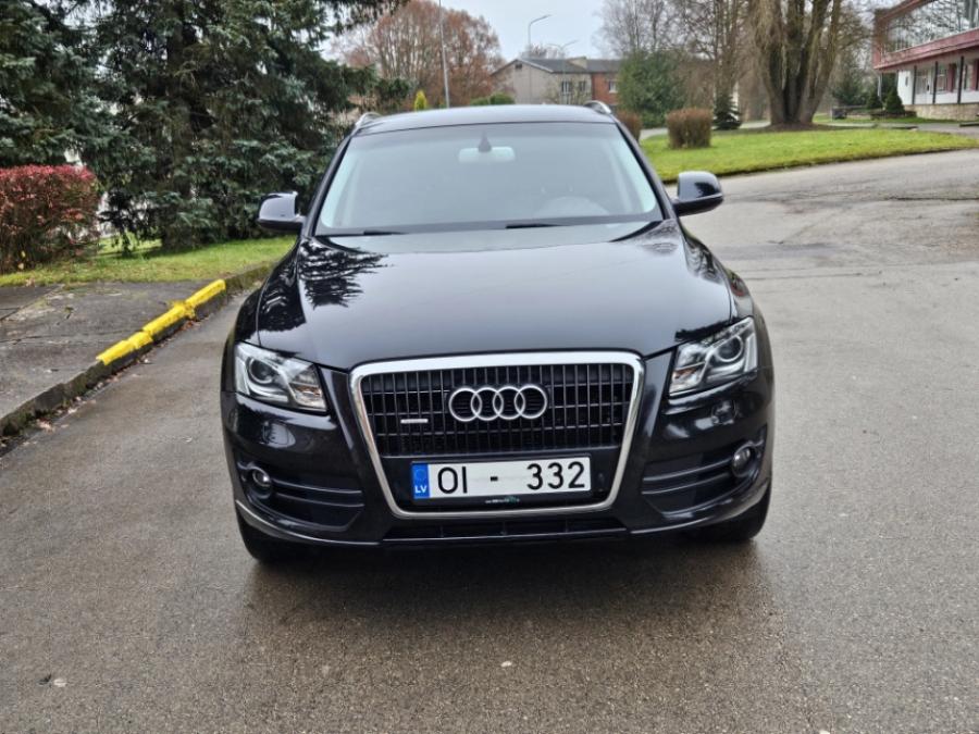 Black Audi Q5 2011 in Riga, with an engine capacity of 3.00 L and mileage of 251 thousand km for 10490 €, photo 4 on AUTOMOTO.COM.LV