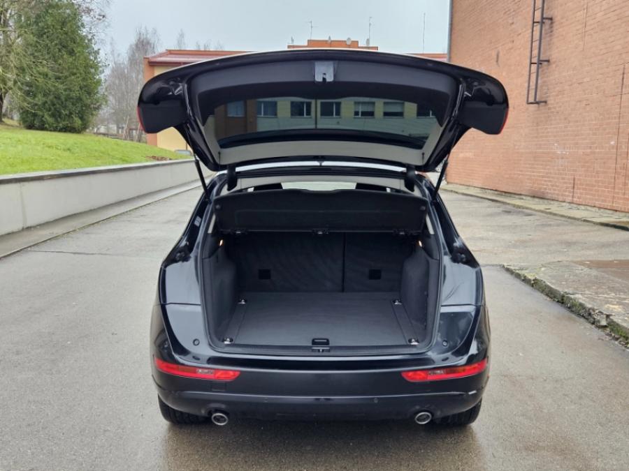 Black Audi Q5 2011 in Riga, with an engine capacity of 3.00 L and mileage of 251 thousand km for 10490 €, photo 19 on AUTOMOTO.COM.LV