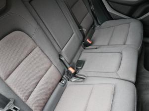 Black Audi Q5 2011 in Riga, with an engine capacity of 3.00 L and mileage of 251 thousand km for 10490 €, photo 21 on AUTOMOTO.COM.LV
