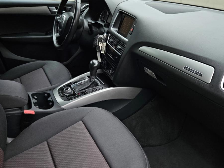 Black Audi Q5 2011 in Riga, with an engine capacity of 3.00 L and mileage of 251 thousand km for 10490 €, photo 24 on AUTOMOTO.COM.LV