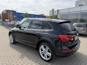 Black Audi Q5 2011 in Siauliai, with an engine capacity of 2.97 L and mileage of 296 thousand km for 9200 €, photo 5 on AUTOMOTO.COM.LV
