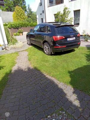 Melns Audi Q5 2011 Kauņa, ar dzinēja tilpumu 1.98 L un nobraukumu 297 tūkst. km par 7300 €, foto 12 vietnē AUTOMOTO.COM.LV