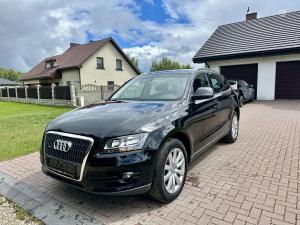 Black Audi Q5 2011 in Siauliai, with an engine capacity of 1.97 L and mileage of 220 thousand km for 8999 €, photo 4 on AUTOMOTO.COM.LV