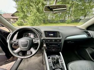 Black Audi Q5 2011 in Siauliai, with an engine capacity of 1.97 L and mileage of 220 thousand km for 8999 €, photo 25 on AUTOMOTO.COM.LV