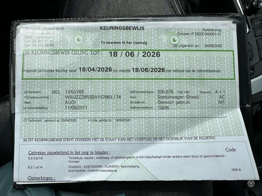 Black Audi Q5 2011 in Siauliai, with an engine capacity of 1.97 L and mileage of 220 thousand km for 8999 €, photo 31 on AUTOMOTO.COM.LV