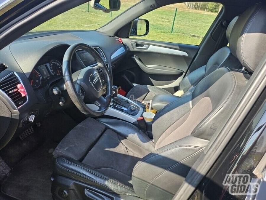 Black Audi Q5 2011 in Vilnius, with an engine capacity of 2.00 L and mileage of 432 thousand km for 7500 €, photo 4 on AUTOMOTO.COM.LV