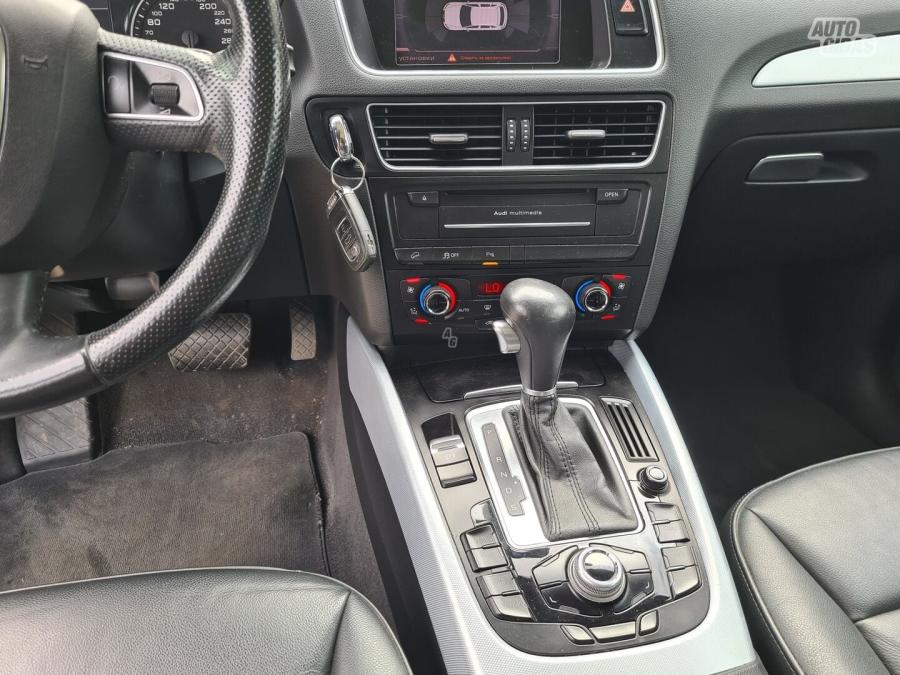 Black Audi Q5 2011 in Utena, with an engine capacity of 2.00 L and mileage of 231 thousand km for 9990 €, photo 12 on AUTOMOTO.COM.LV