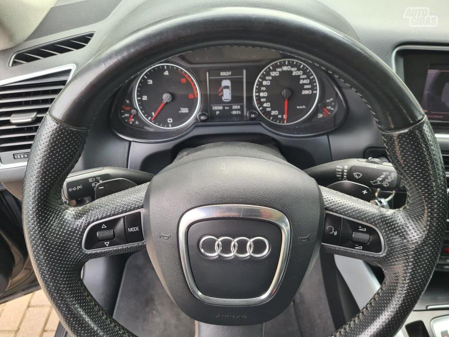 Black Audi Q5 2011 in Utena, with an engine capacity of 2.00 L and mileage of 231 thousand km for 9990 €, photo 13 on AUTOMOTO.COM.LV