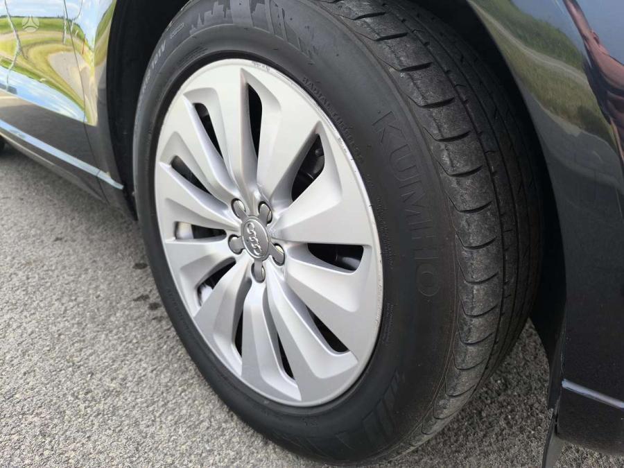 Melns Audi Q5 2011 Marijampole, ar dzinēja tilpumu 1.98 L un nobraukumu 211 tūkst. km par 7050 €, foto 21 vietnē AUTOMOTO.COM.LV